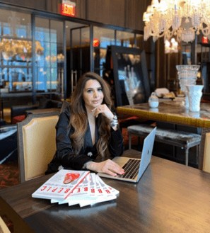 Liana Zavo - Wikitia