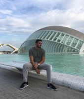 Adam Ibrahim - Wikitia