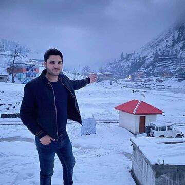 Mohsin Riaz - Wikitia