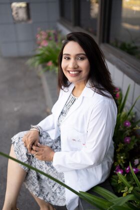 Dr. Mansi J. Shah - Wikitia